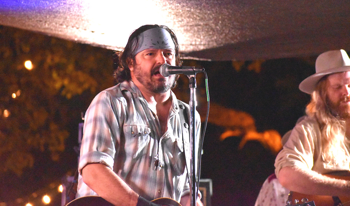 Sam’s Town Point Hosts Top Talent for “The Dance” - Saving Country Music