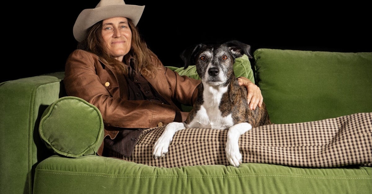 Album Review – Melissa Carper – “Borned In Ya” - Saving Country Music