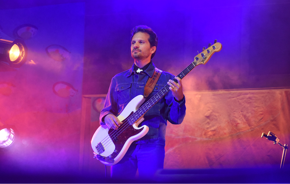 Charley Crockett Charms the 2024 Telluride Bluegrass Festival - Saving ...