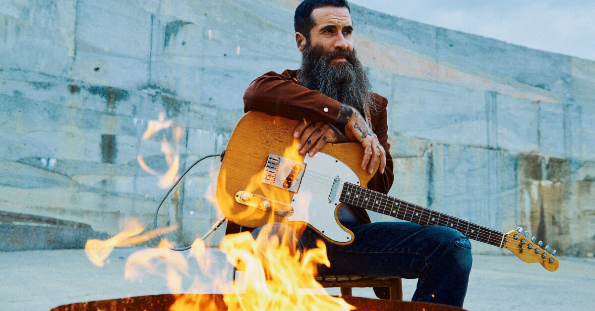 JP Harris Signs to Bloodshot, Readies New “Trash Fire” Album - Saving ...