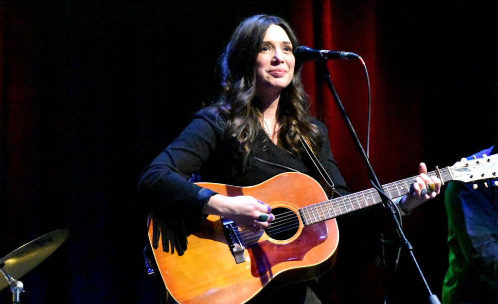 After 10 Years, Kristina Murray Finally Gets Her Due - Saving Country Music