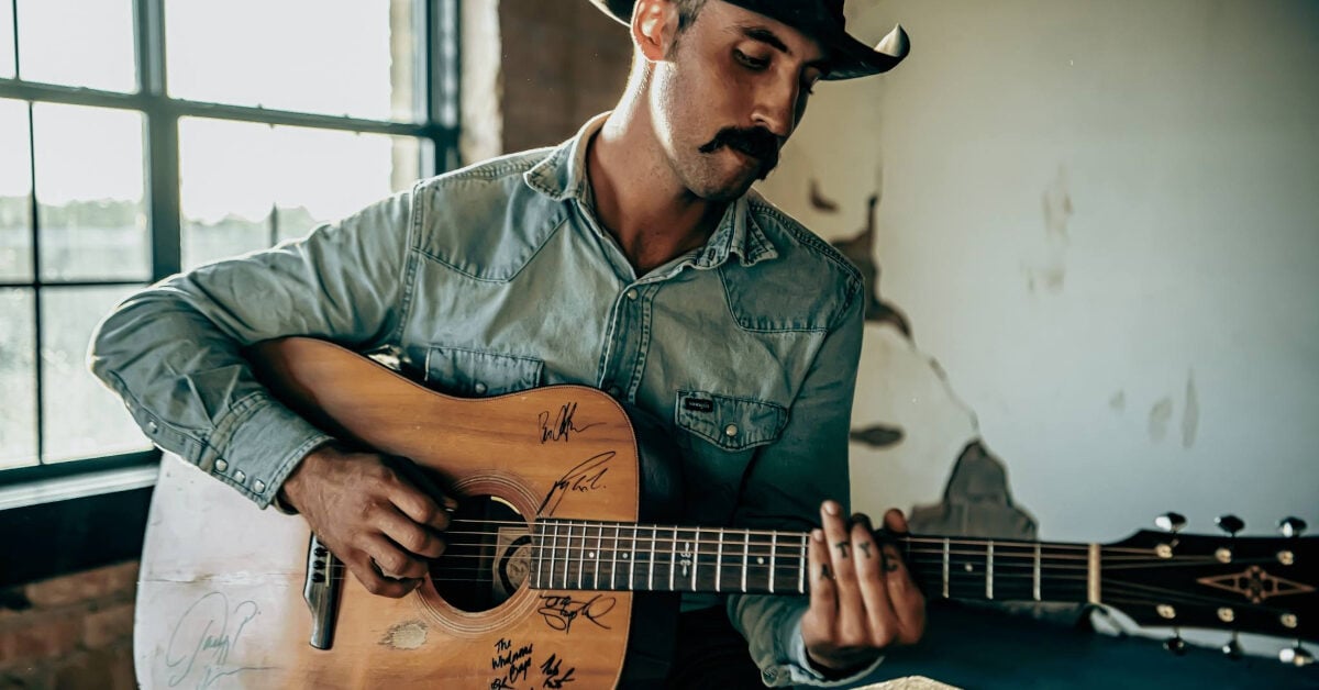 Album Review – Matt Daniel’s “The Poet” - Saving Country Music
