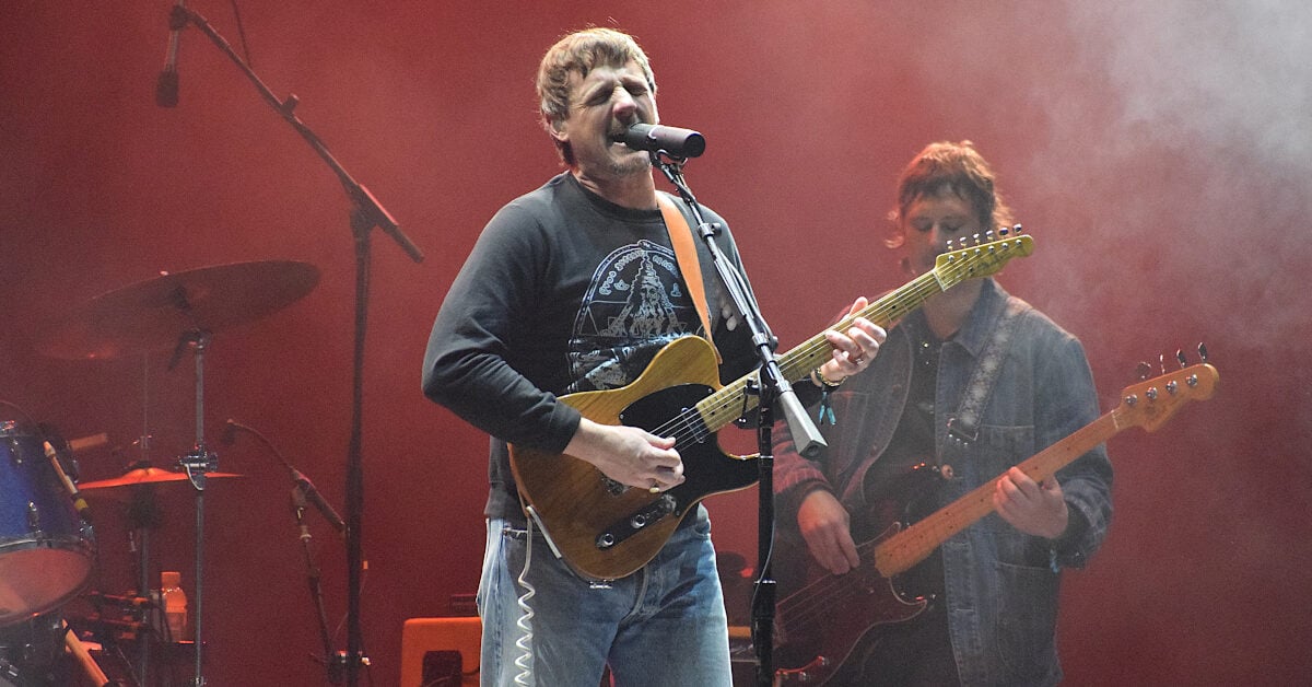 Review – Johnny Blue Skies (Sturgill Simpson) “Mutiny After Midnight ...