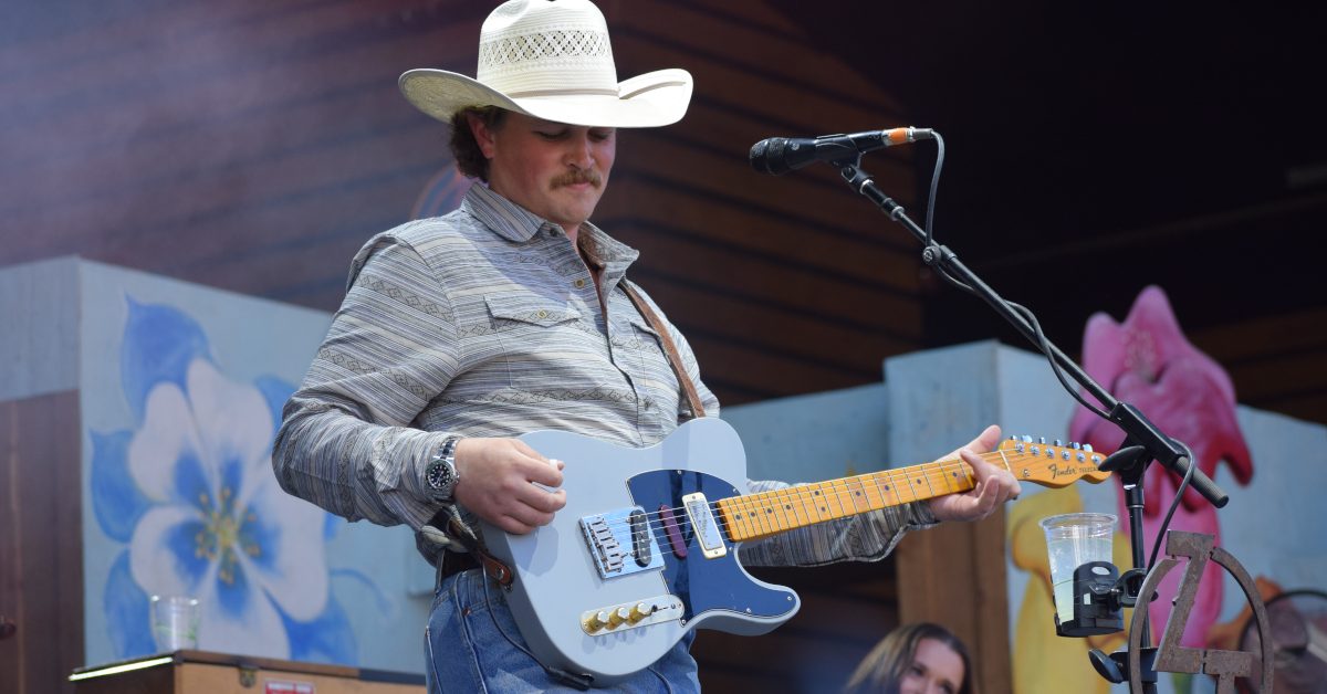 Zach Top Adds New Dates to 2026 Tour - Saving Country Music