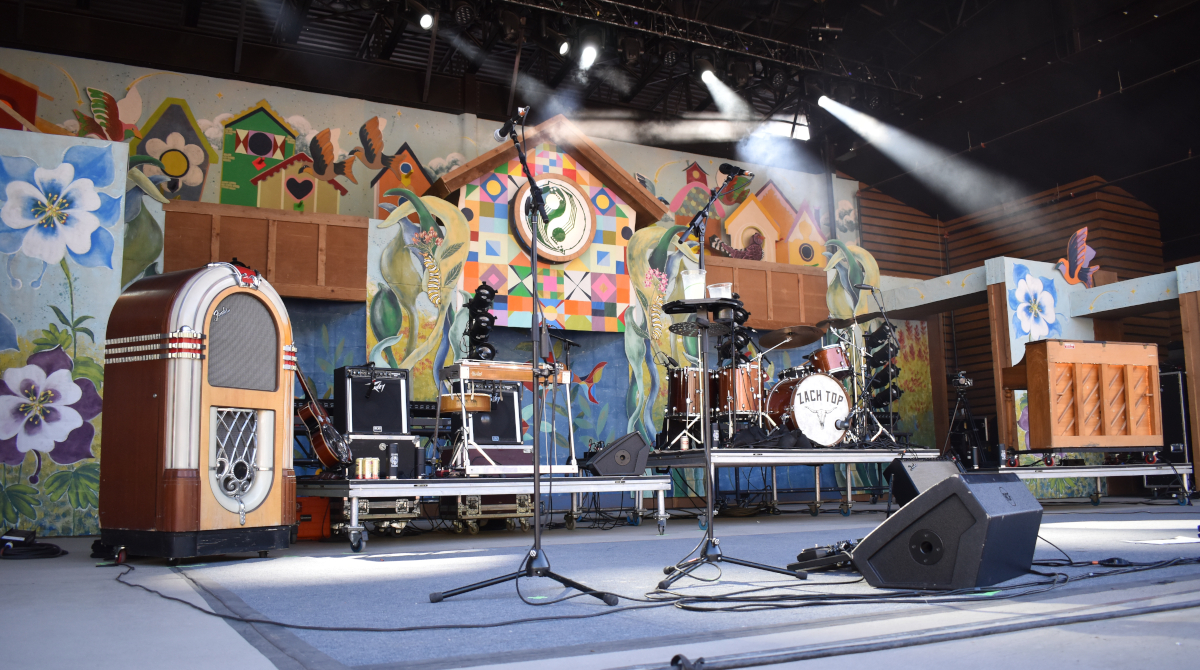 Zach Top Brings Resurgent Traditional Country to Telluride - Saving ...