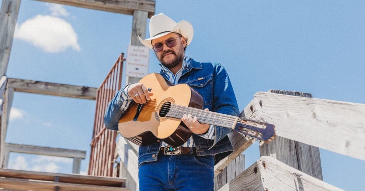 Album Review – Josh Weathers – “Neon Never Fades” - Saving Country Music