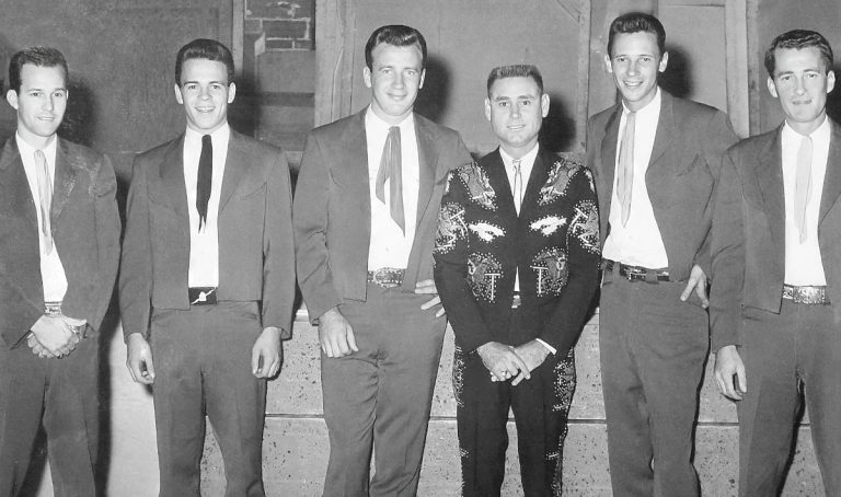 Legendary George Jones/Johnny PayCheck Band Member Don Adams Dies ...