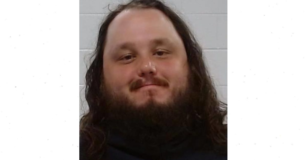 Texas Artist Tanner Usrey Arrested for DWI, Felony Possession - Saving ...