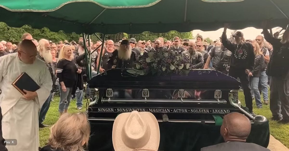 Outlaw Legend David Allan Coe Laid to Rest in Cincinnati - Saving ...