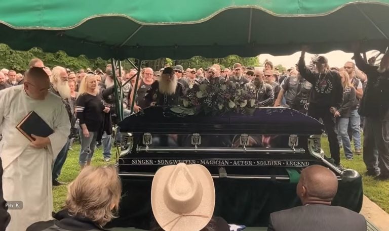 Outlaw Legend David Allan Coe Laid to Rest in Cincinnati - Saving ...